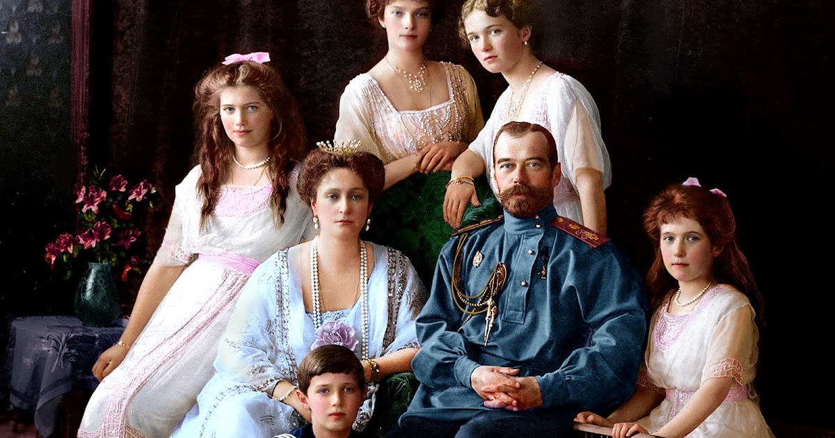 Colors for a Bygone Era: The Romanoff Family circa 1913 -1914