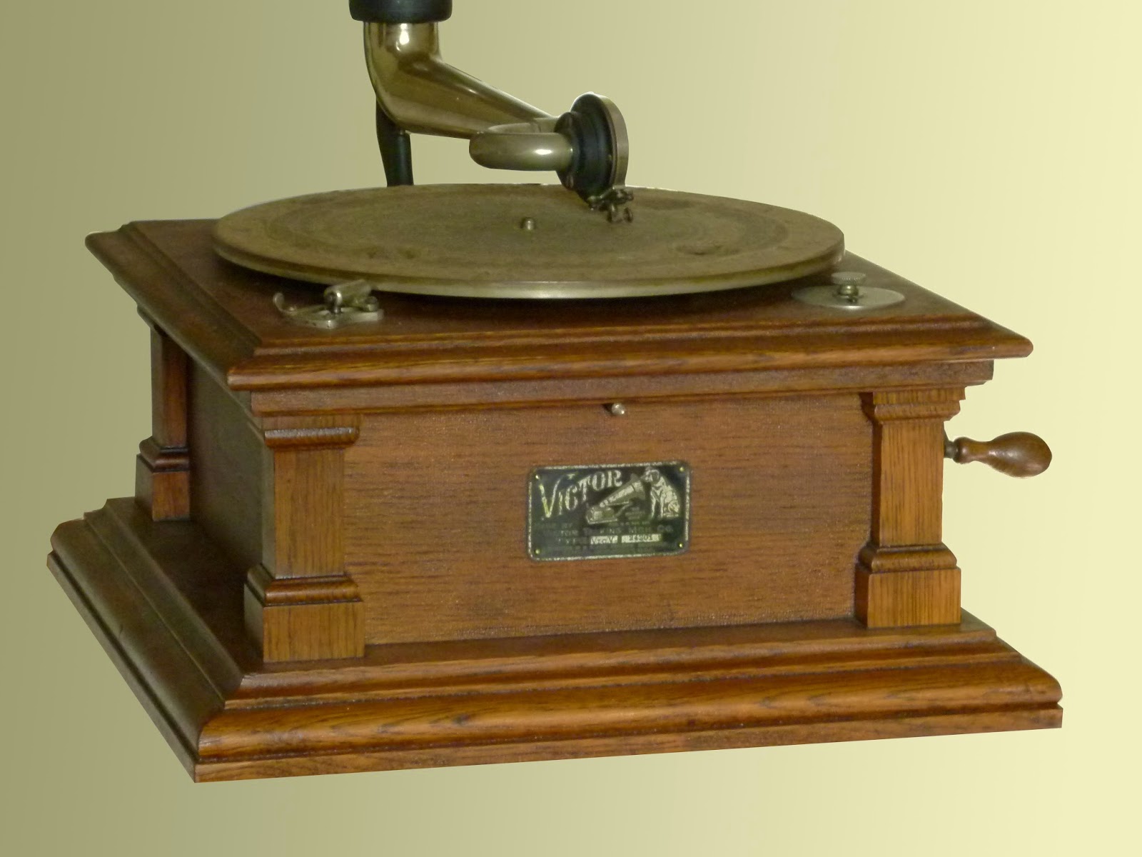 Phonautographist : Victor V (Five) Phonograph