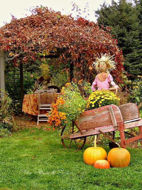 Aiken House & Gardens: Fall Favs