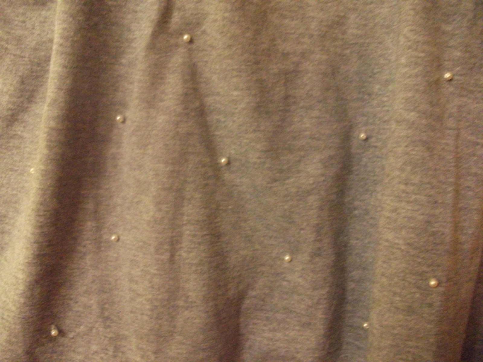 A Wardrobe Full Of Dreams...: DIY Project: Customised Oversized Pearl ...