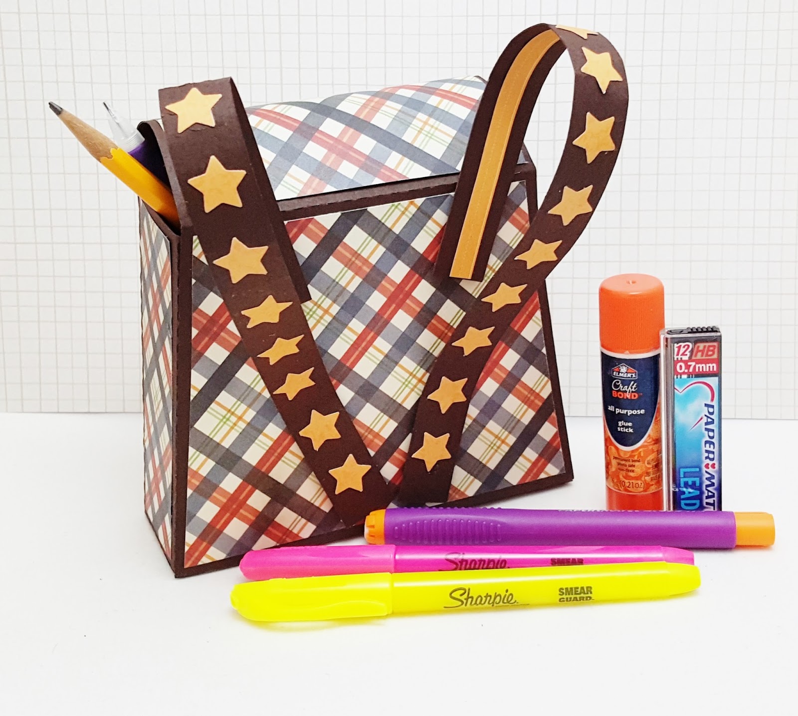 3D Paper Back Pack | Picture Life