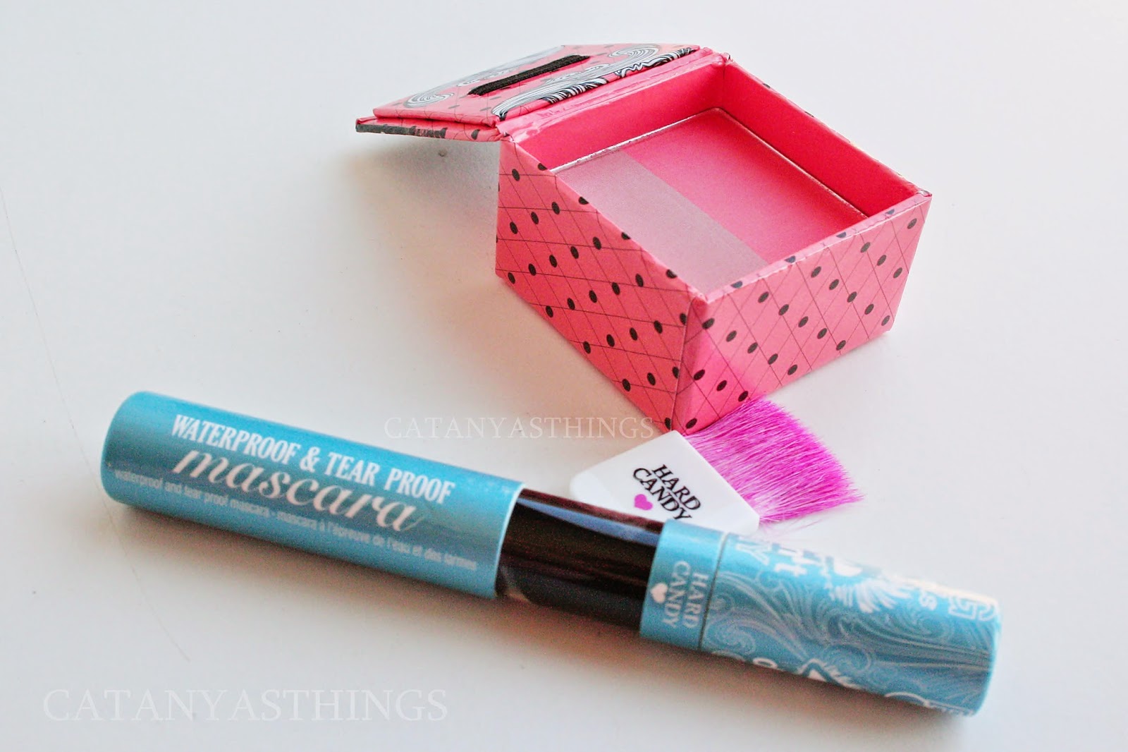 MAQUILLAJE FACIL: HARD CANDY makeup