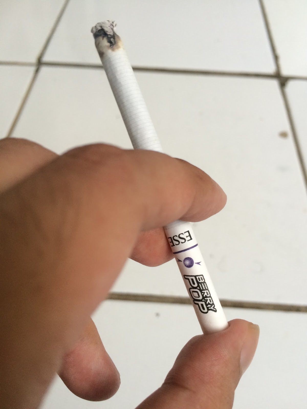 Esse Pop Berry Mint, SKM LTLN Regular Pertama dari Esse dengan ...