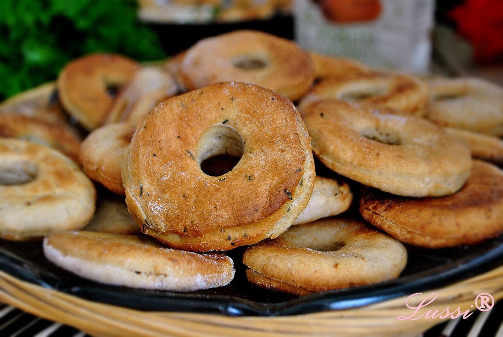 Lussi`s World of Artcraft: Домашен Бейк ролс / Homemade Bake rolls