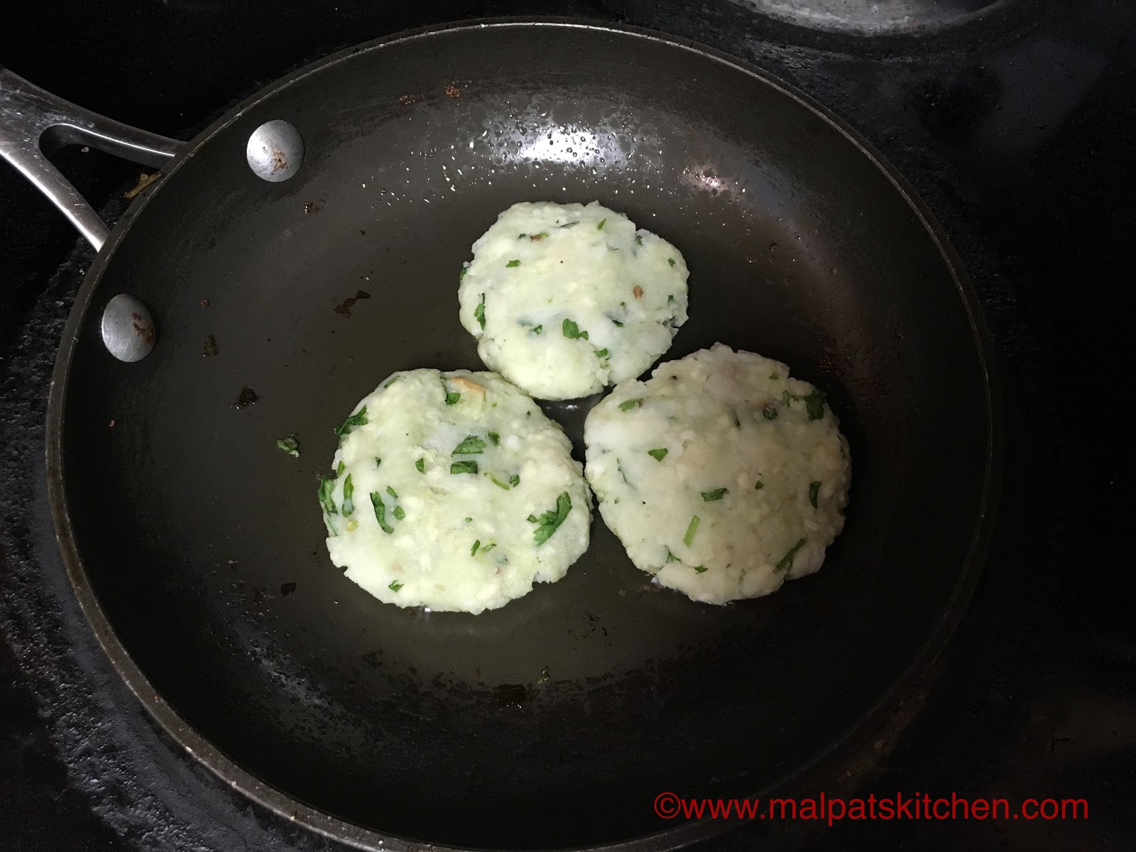 RAGADA PATTIES, how to make Ragada Patties ~ Malpats Kitchen