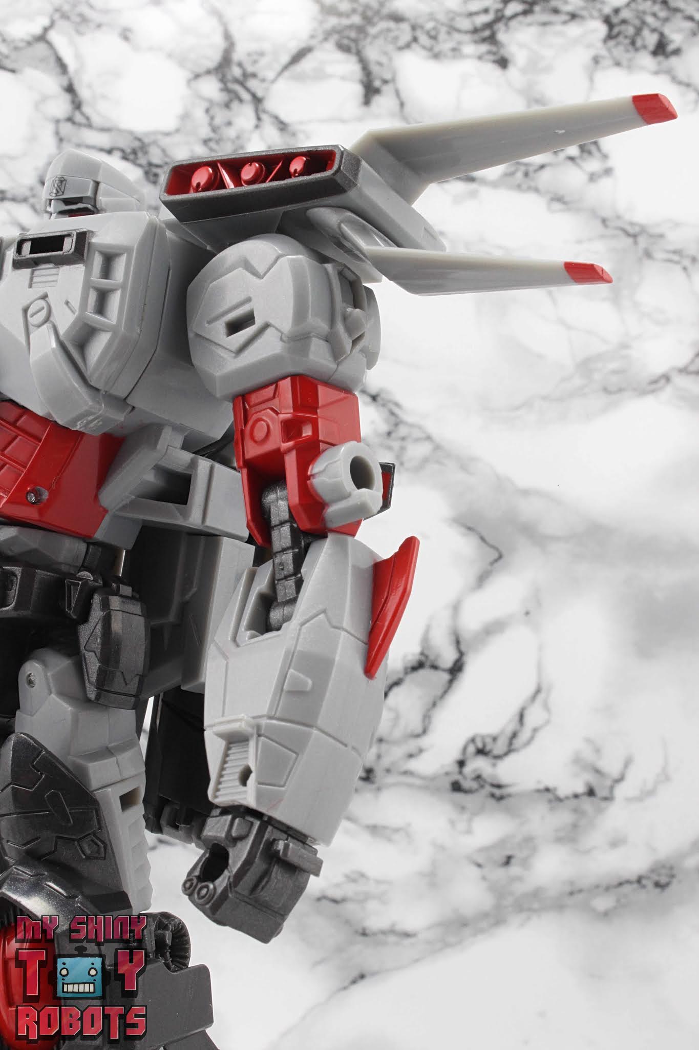 My Shiny Toy Robots: Toybox REVIEW: Transformers Generations Selects ...