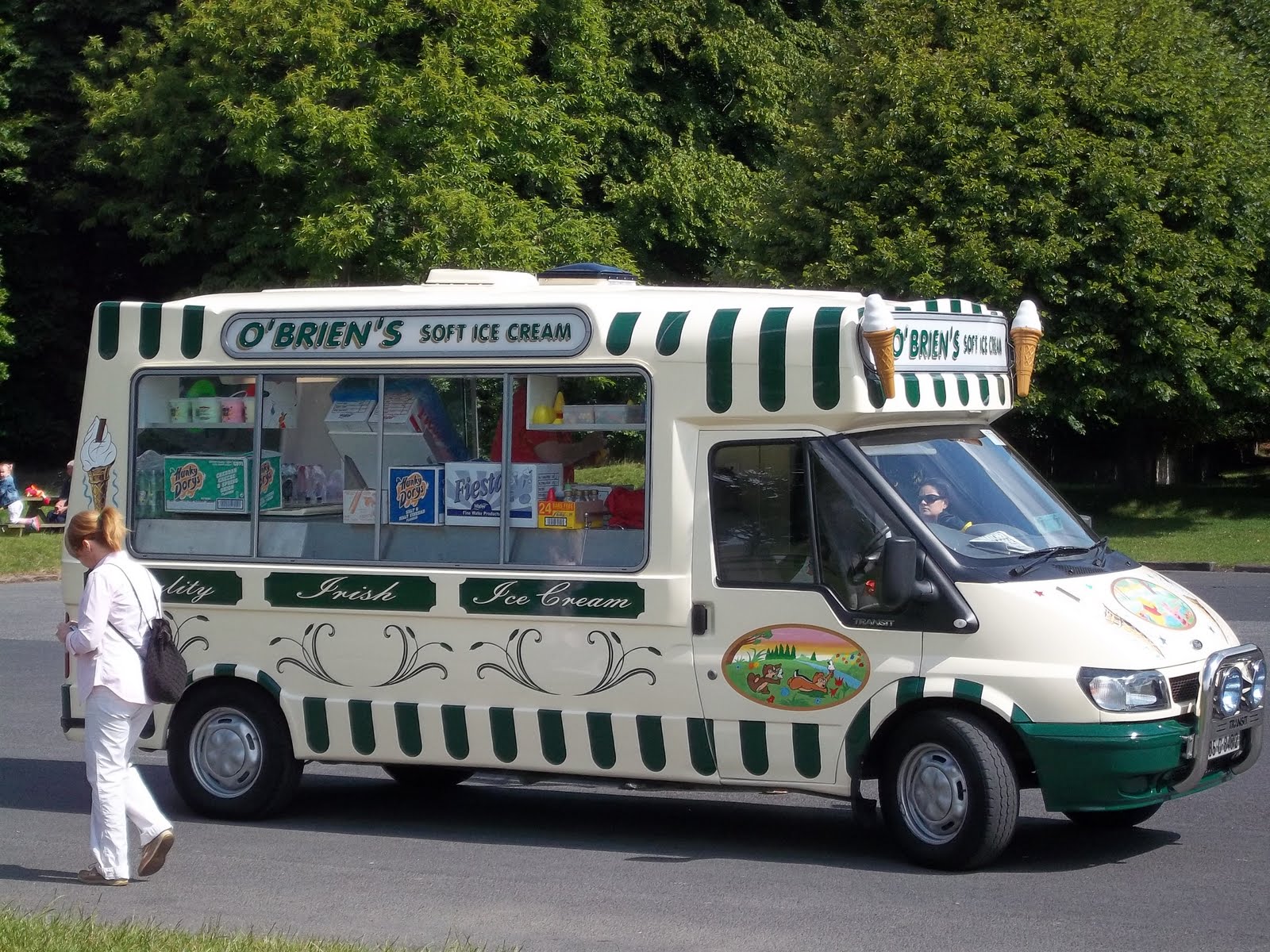 eat, drink & be terry: Churches & Guinness! Aye, Ireland!