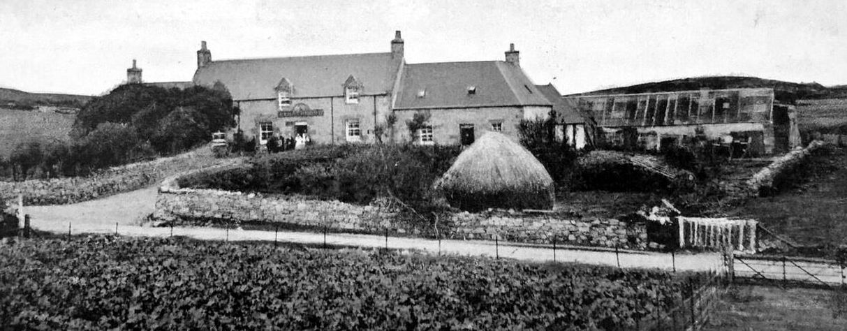 Tour Scotland: Old Photograph Coaching Inn Strathy Scotland
