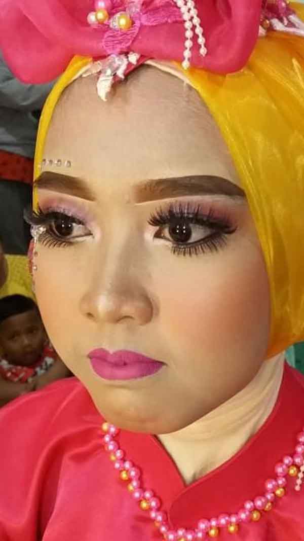 15 Model Kerudung Mayoret Modern Simple 2025 - Abiabiz.com