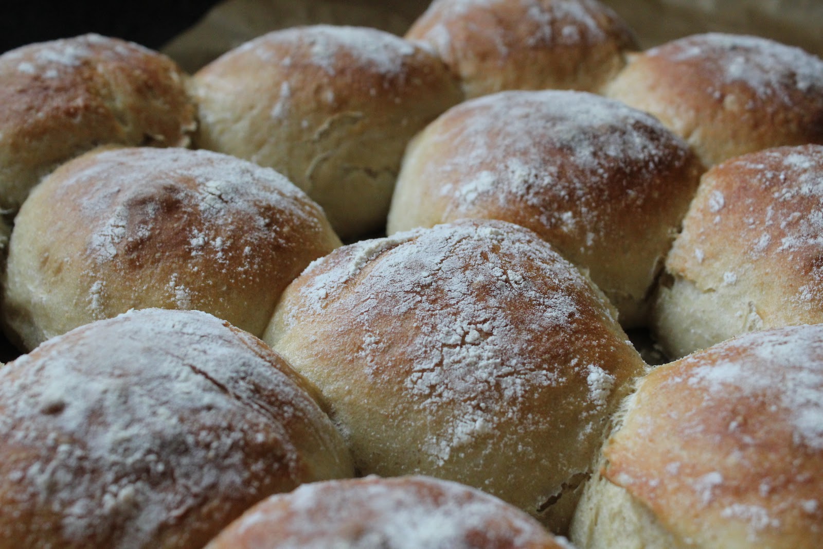 French Boule Rolls with Garlic Dipping Oil