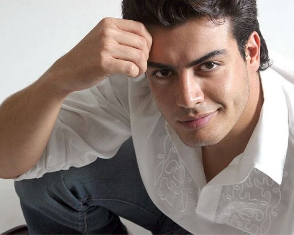 ***LOS MAS LINDOS DEL MUNDO***: *** ANDRES PALACIOS***