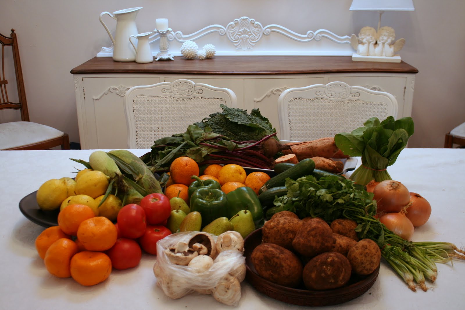 Lilyfield Life: Cheap Fresh Seasonal Fruit and Vegetables. Join a Vegie ...