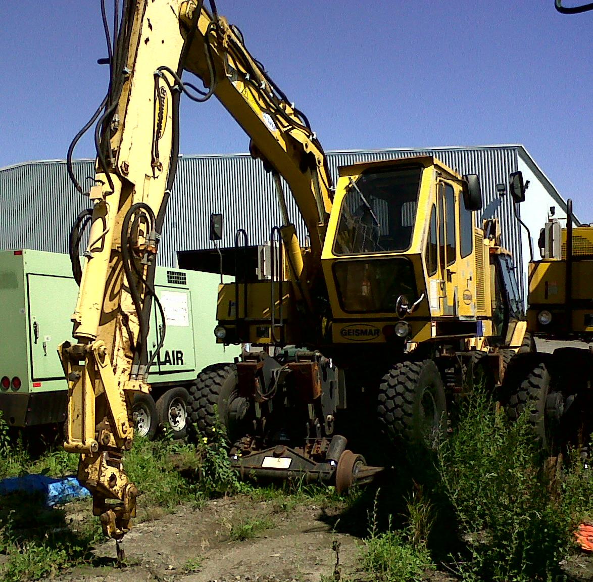 FS Supply Co: Geismar 360 On/Off Track Crane