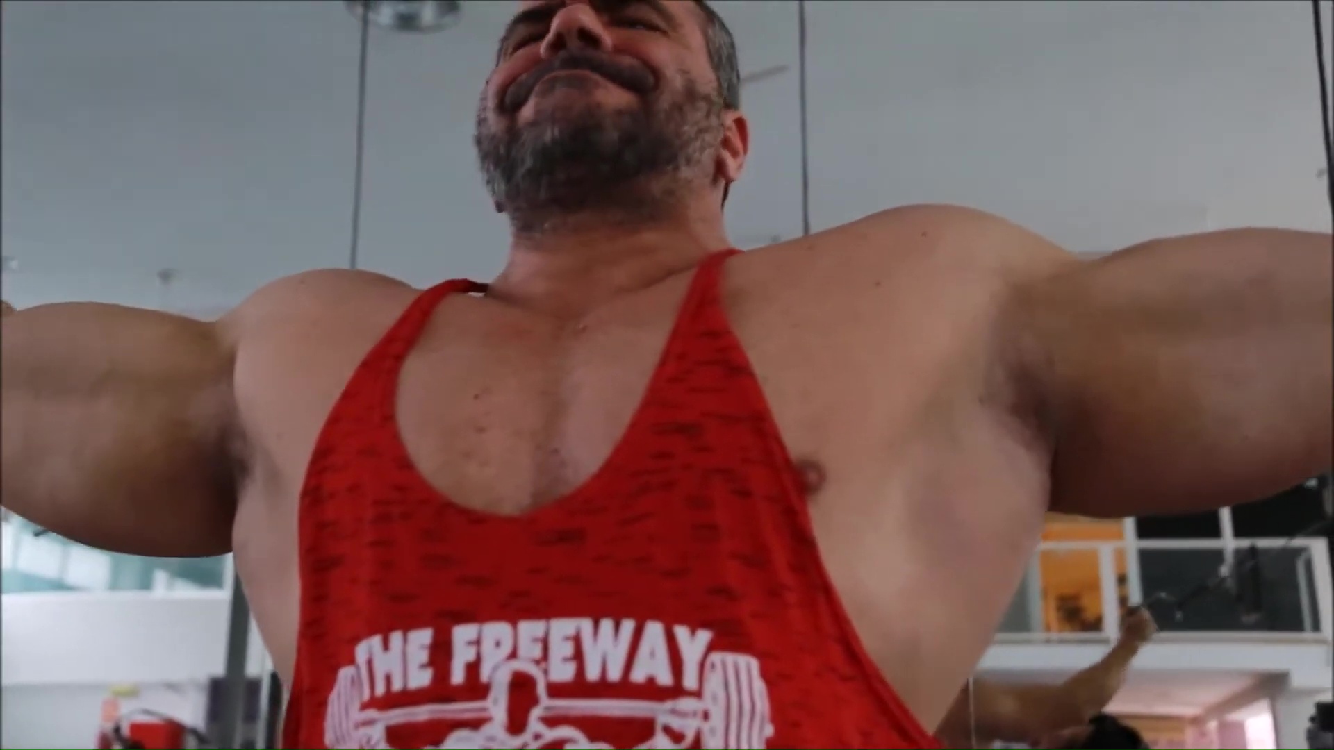 Muscle Lover: Spanish master bodybuilder Toni Lloret (3)