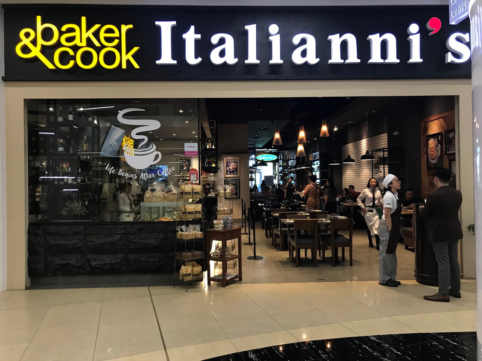 Italianni's at S Maison is Now Open! - Gastronomida