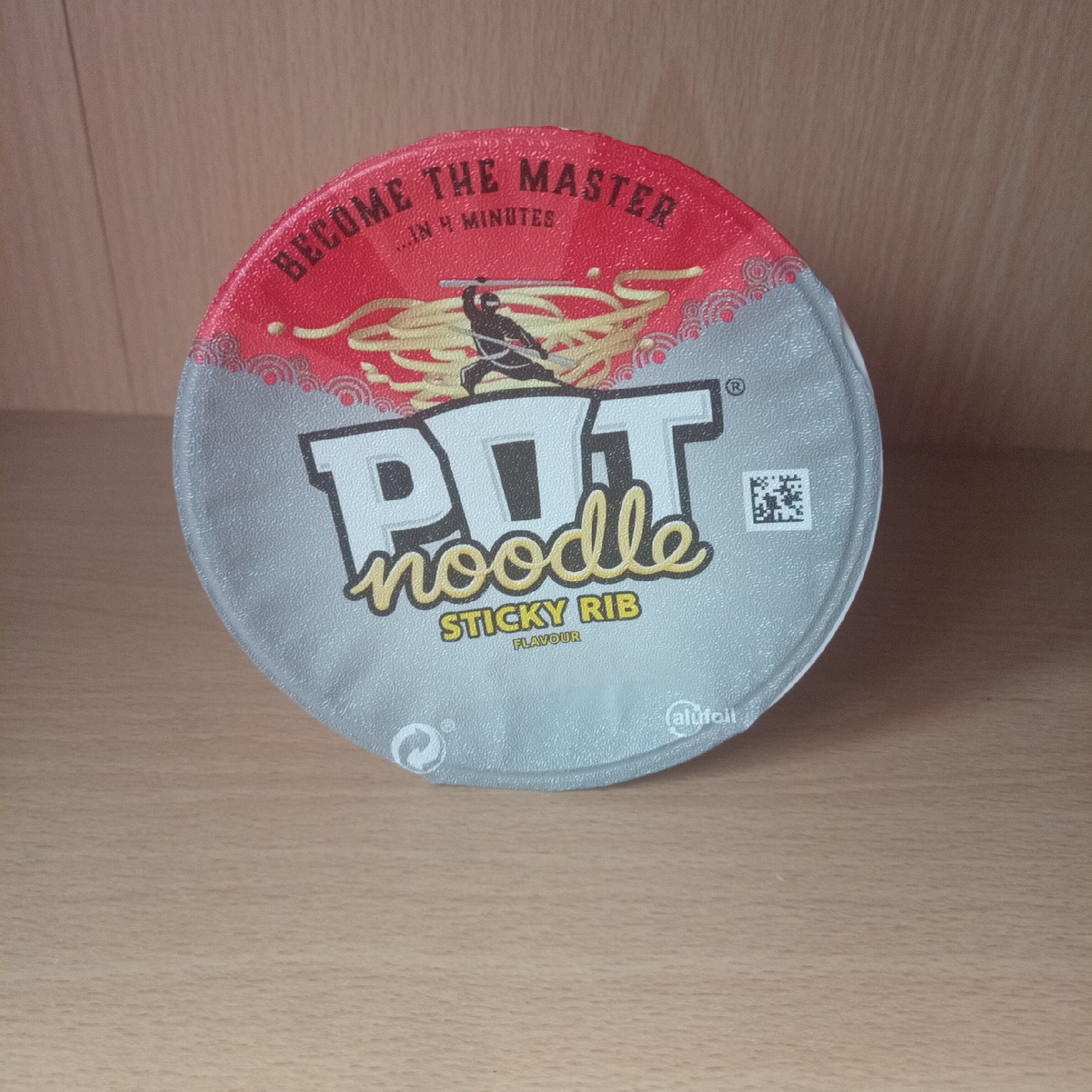 Supersupergirl's Food Reviews: Sticky Rib Flavour Pot Noodle review