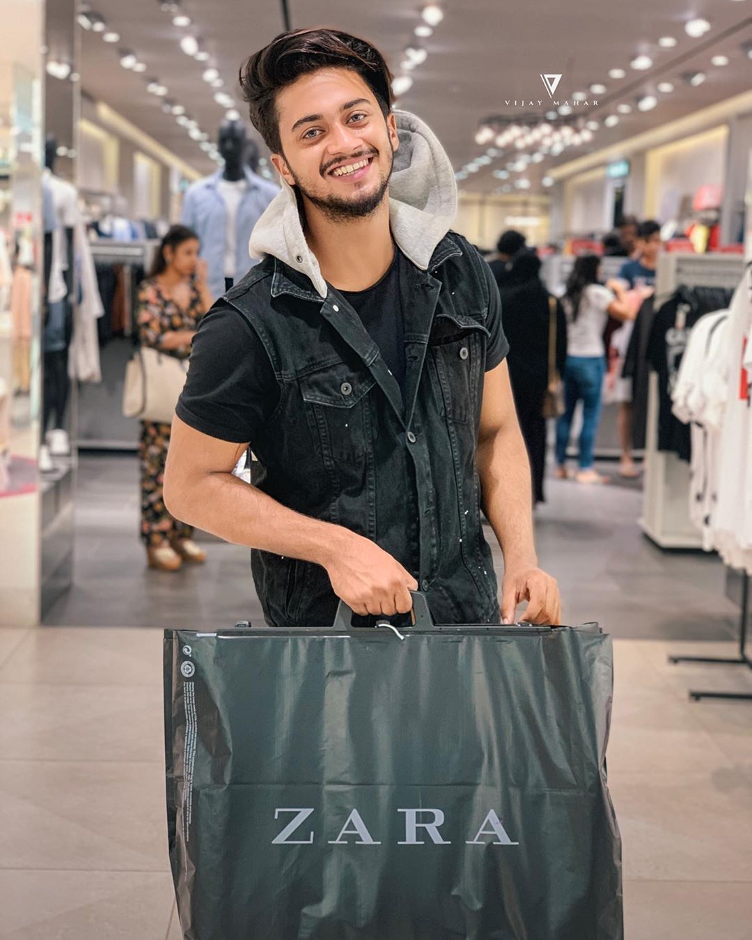 Hasnain Khan Wallpapers {New*} 15 Pictures, Images,Photos - FinetoShine