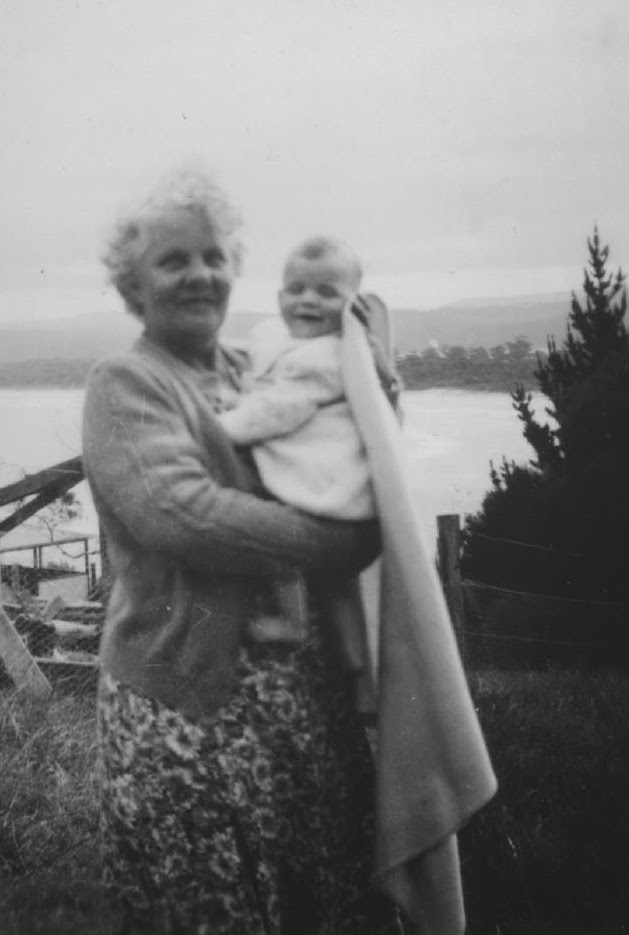 Olney Family Archives: Arthur E. & Doris G. (Moss) Olney