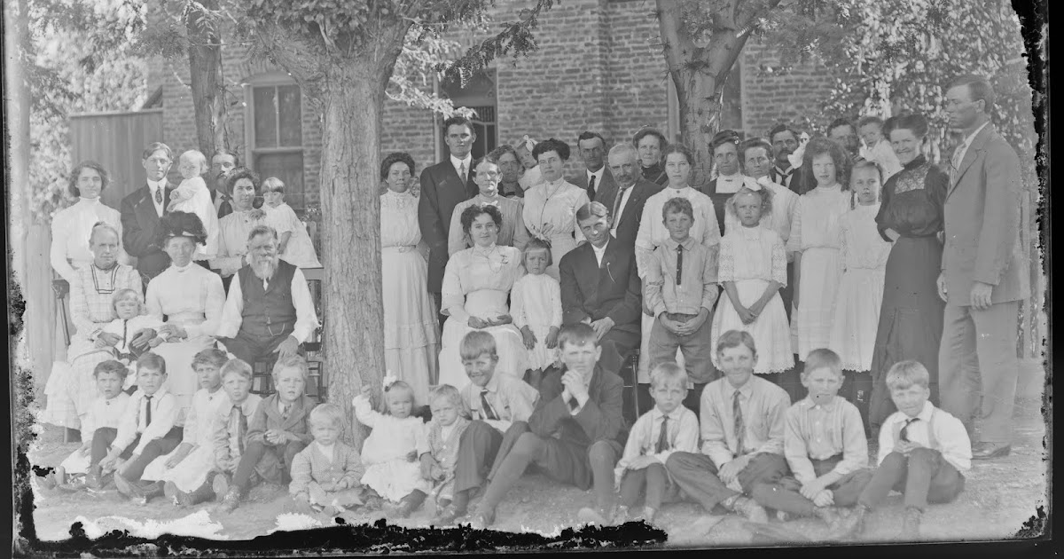 Genealogy's Star: How to take better photos for genealogy: Part One