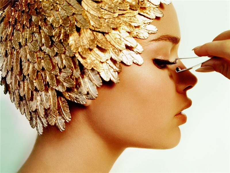 loveisspeed.......: mario testino artwork...