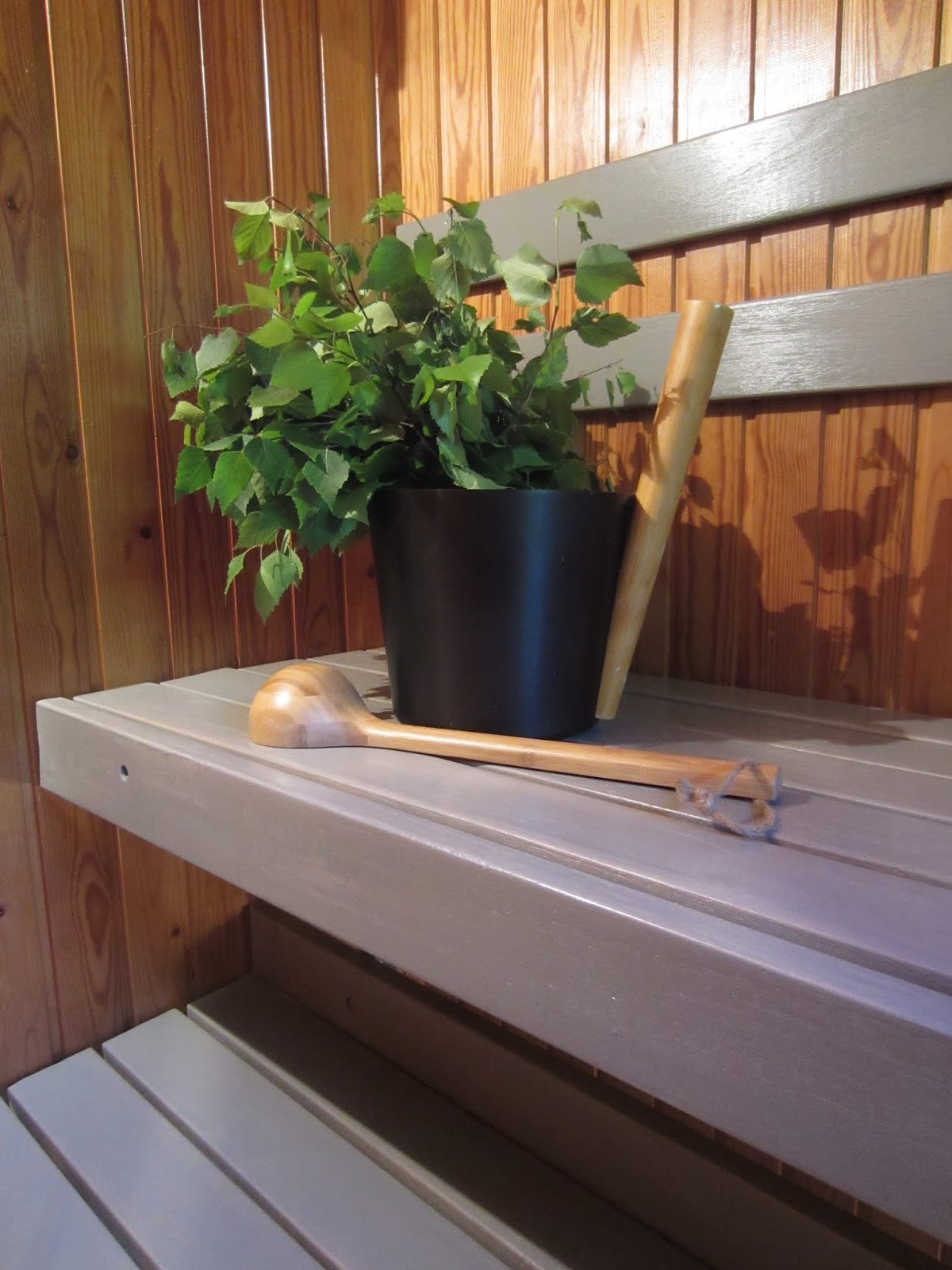 Saunan uudistaminen Satu Saunavahalla ~ Tee-se-itse-naisen sisustusblogi