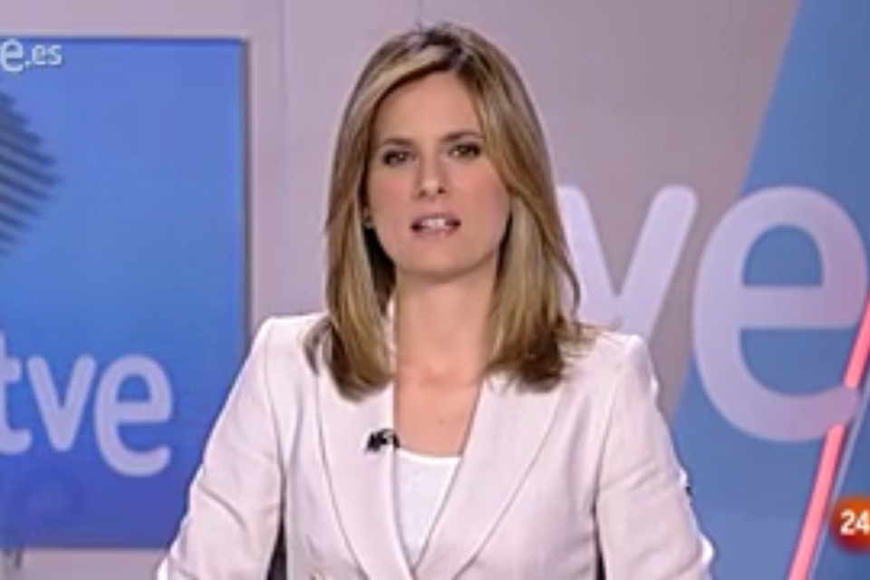 vuesalatele: 2012 01 30 @06H40 - ANA ROLDAN, TVE 24H, TELEDIARIO MATINAL