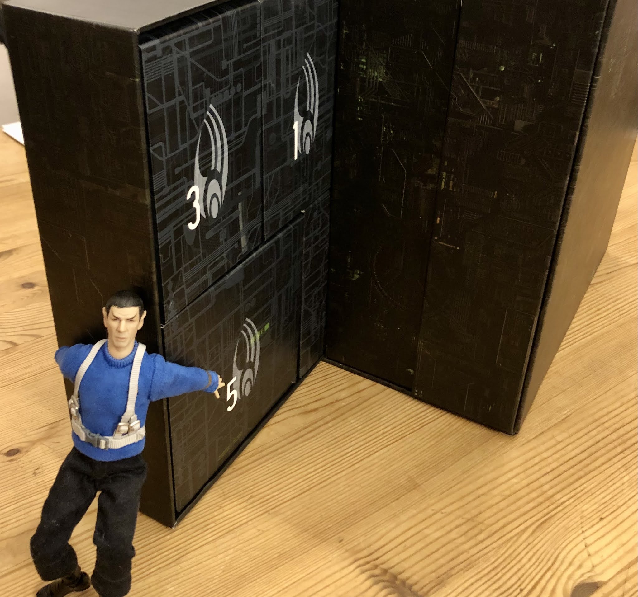 Star Trek Tafelrunde "Hermann Darnell" Potsdam Babelsberg: Der ...