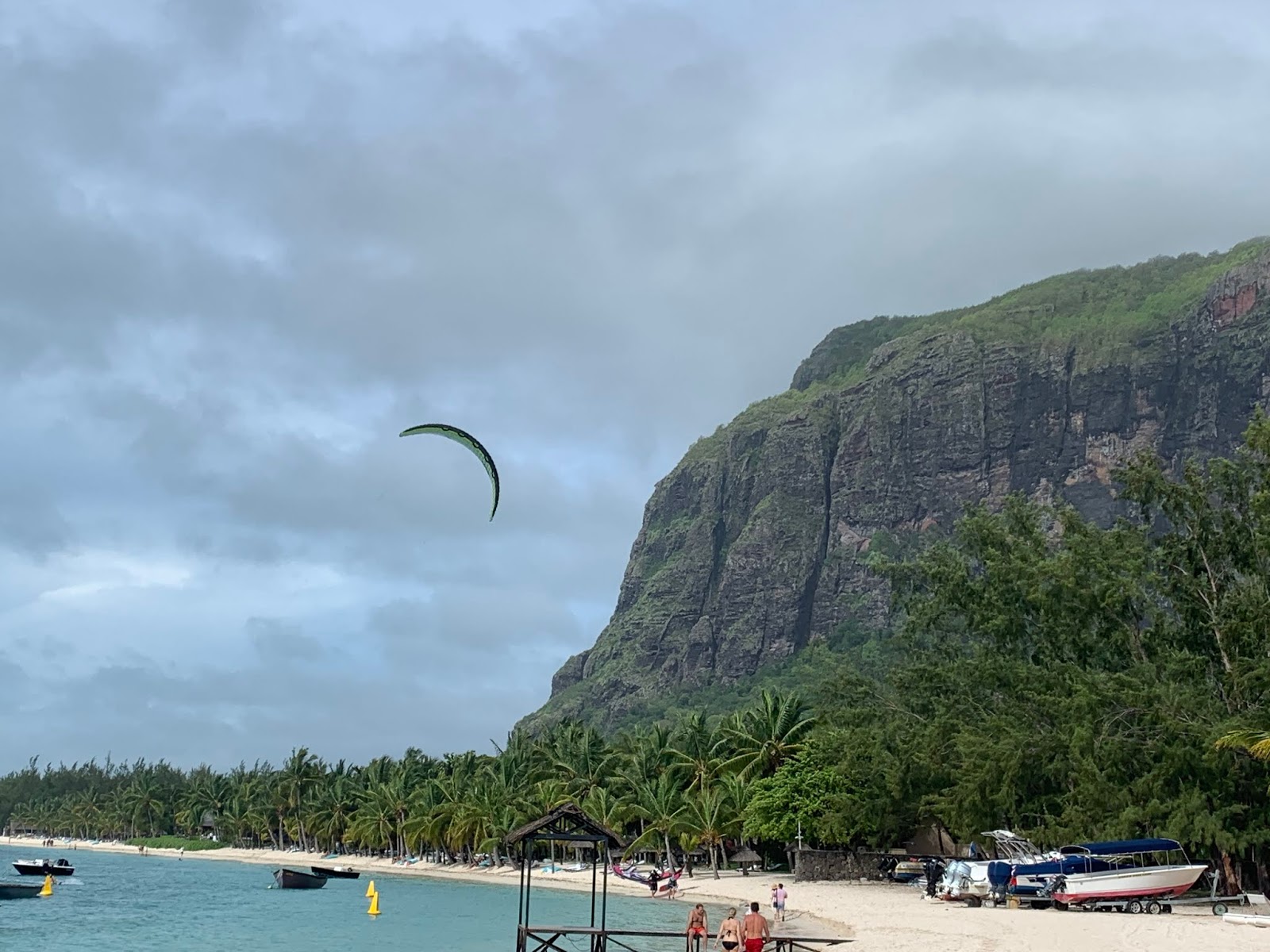 Haunted by a Living Ghost: MAURITIUS & RODRIGUES 2019 December