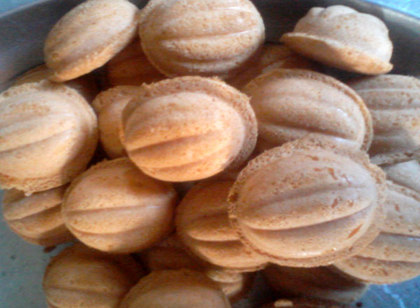 Kuih Raya 2018: Tempahan Bahulu Coklat & Strawberry