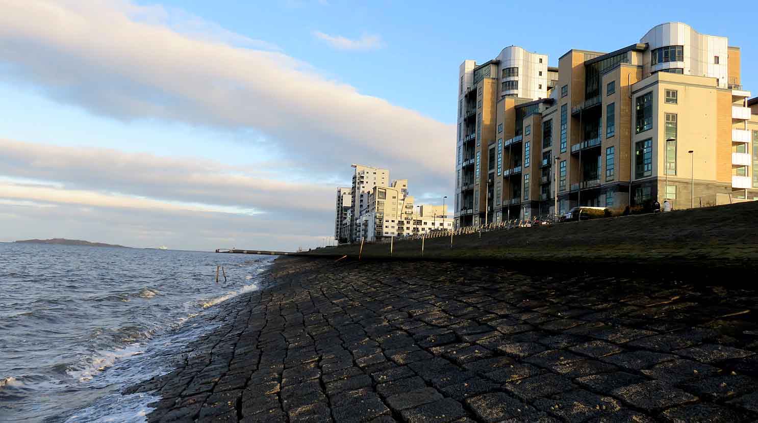 Alex and Bob`s Blue Sky Scotland: Ocean Terminal. Platinum Point. West ...