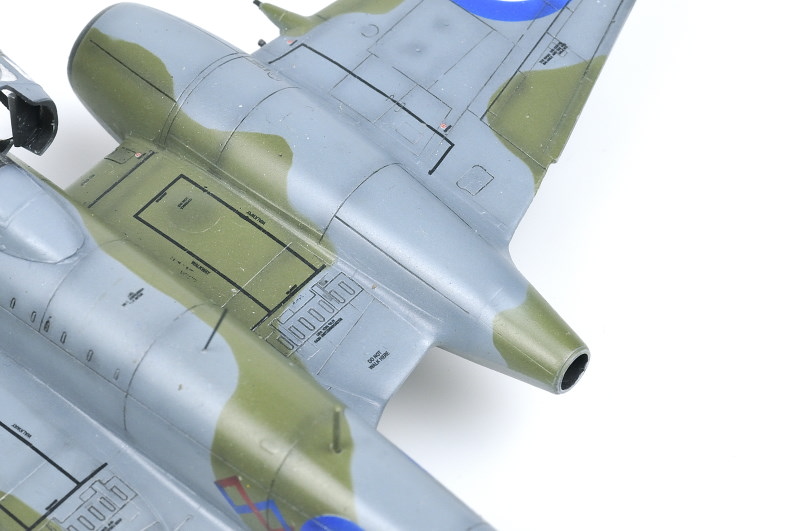 A.W. Meteor Mk.12 - postavený model od Rémiho Schackmanna