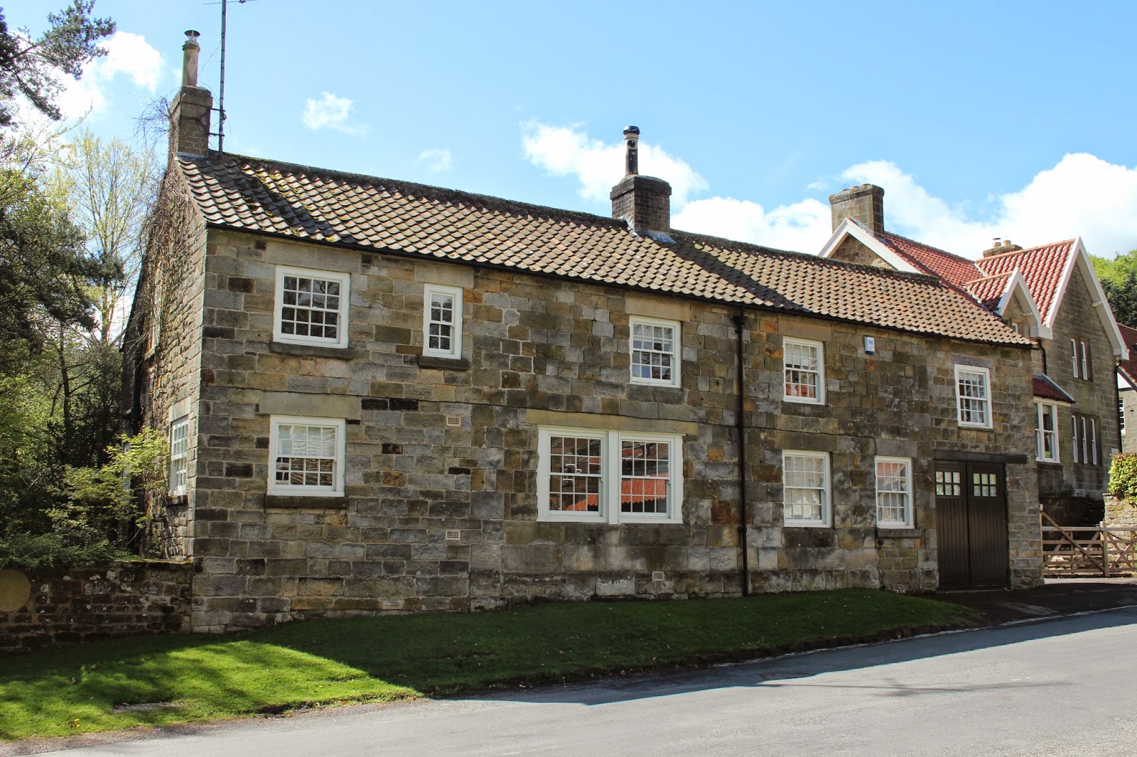 ANTECEDENT ARCHITECTURE: Houses of the North York Moors: Lastingham