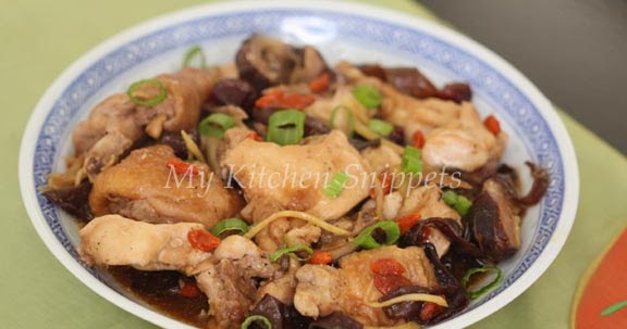 My Kitchen Snippets: Steamed Chicken with Mushroom and Black Fungus