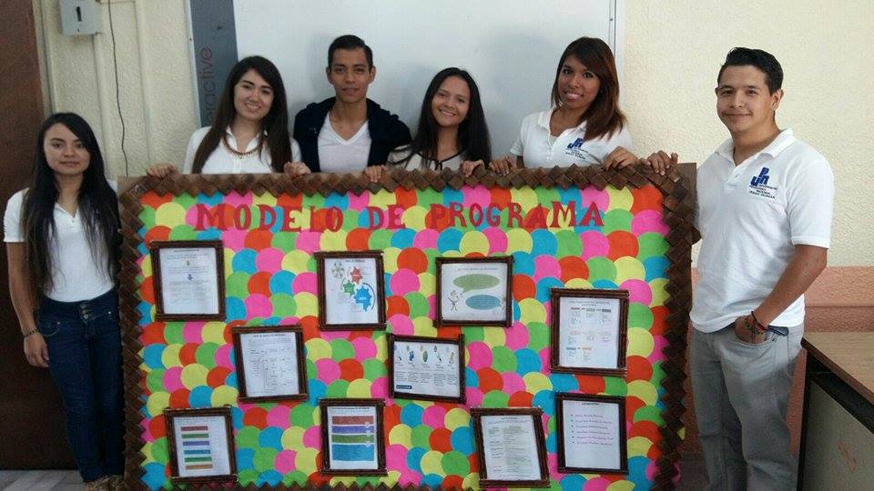 Monserrat Moran: PERIÓDICO MURAL - MODELO DE PROGRAMAS