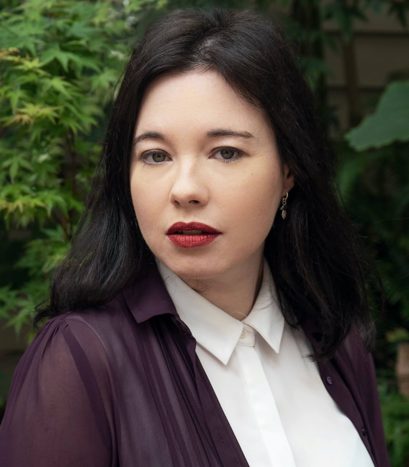 The Calico Critic: Book Review: Axiom's End by Lindsay Ellis