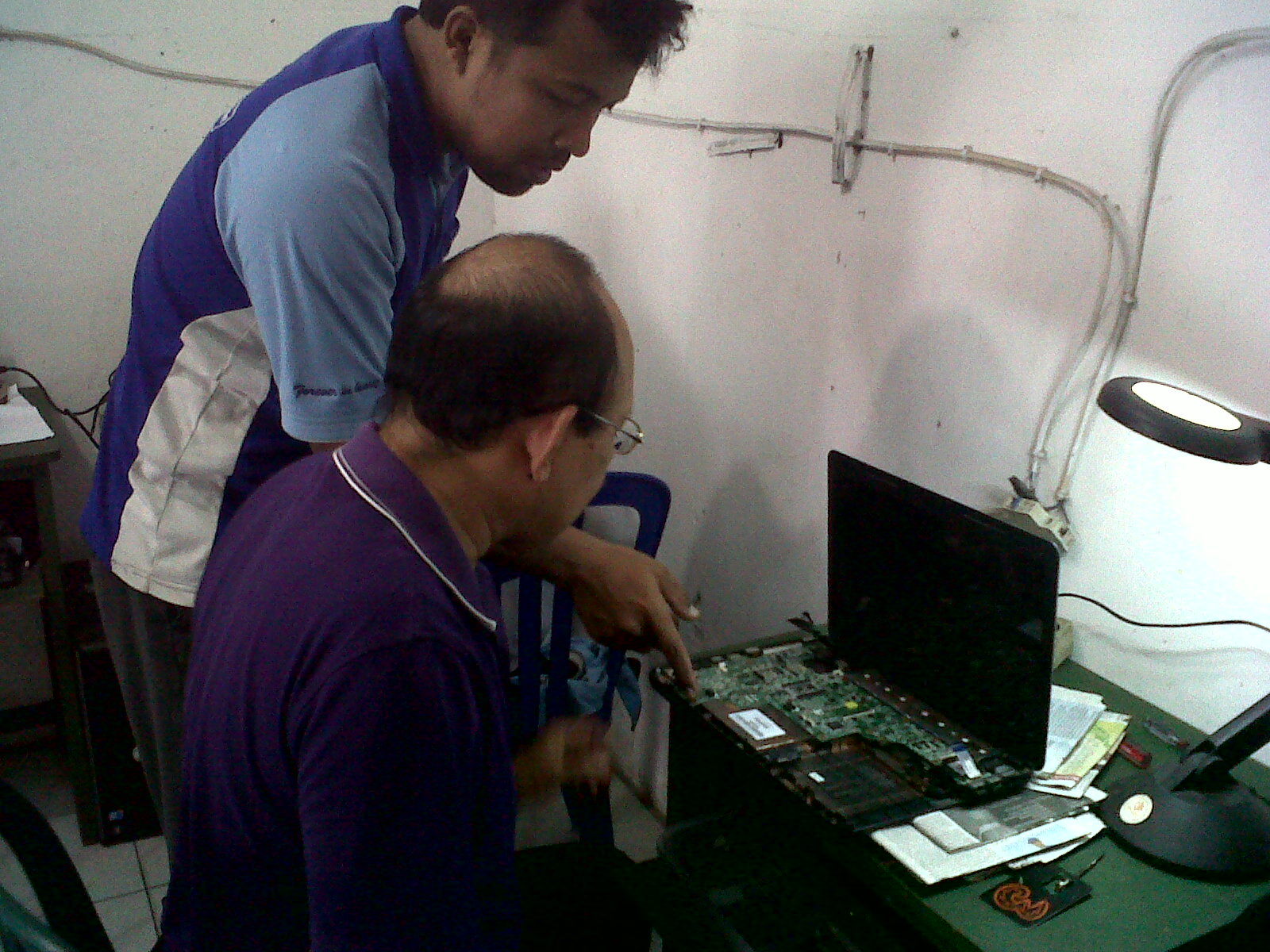 Kursus Komputer dan Teknisi: Teknisi Laptop