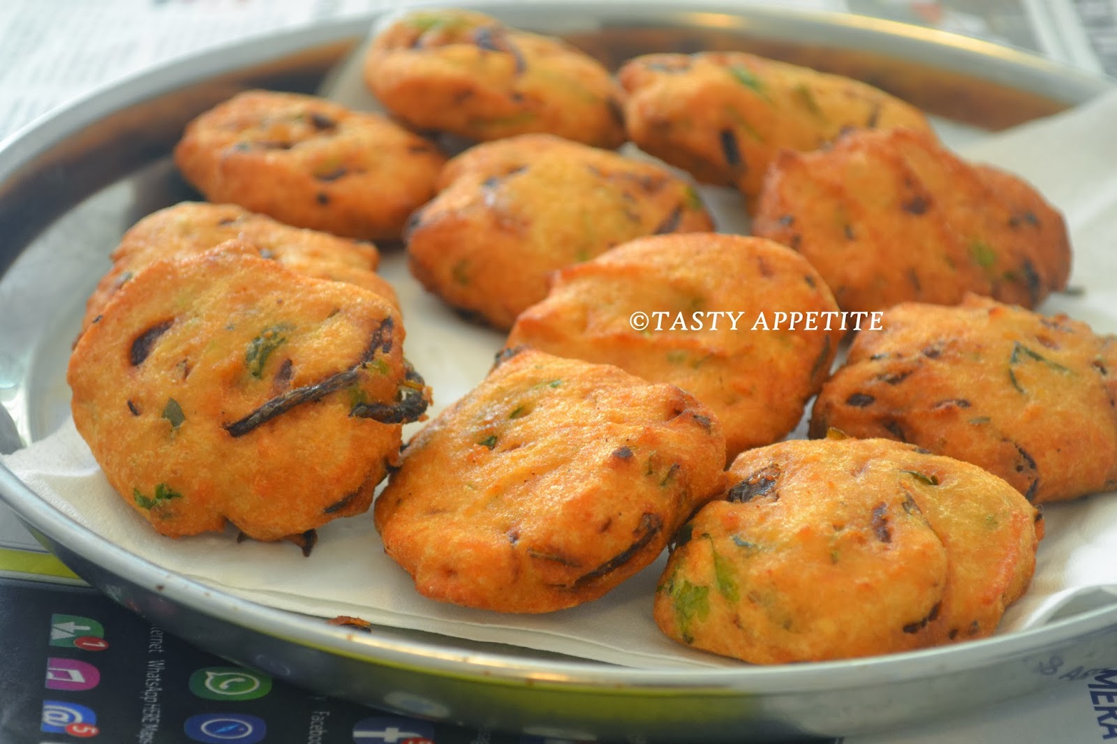SAMBAR VADAI RECIPE / MEDHU VADAI RECIPE WITH SAMBAR / HOTEL STYLE RECIPE