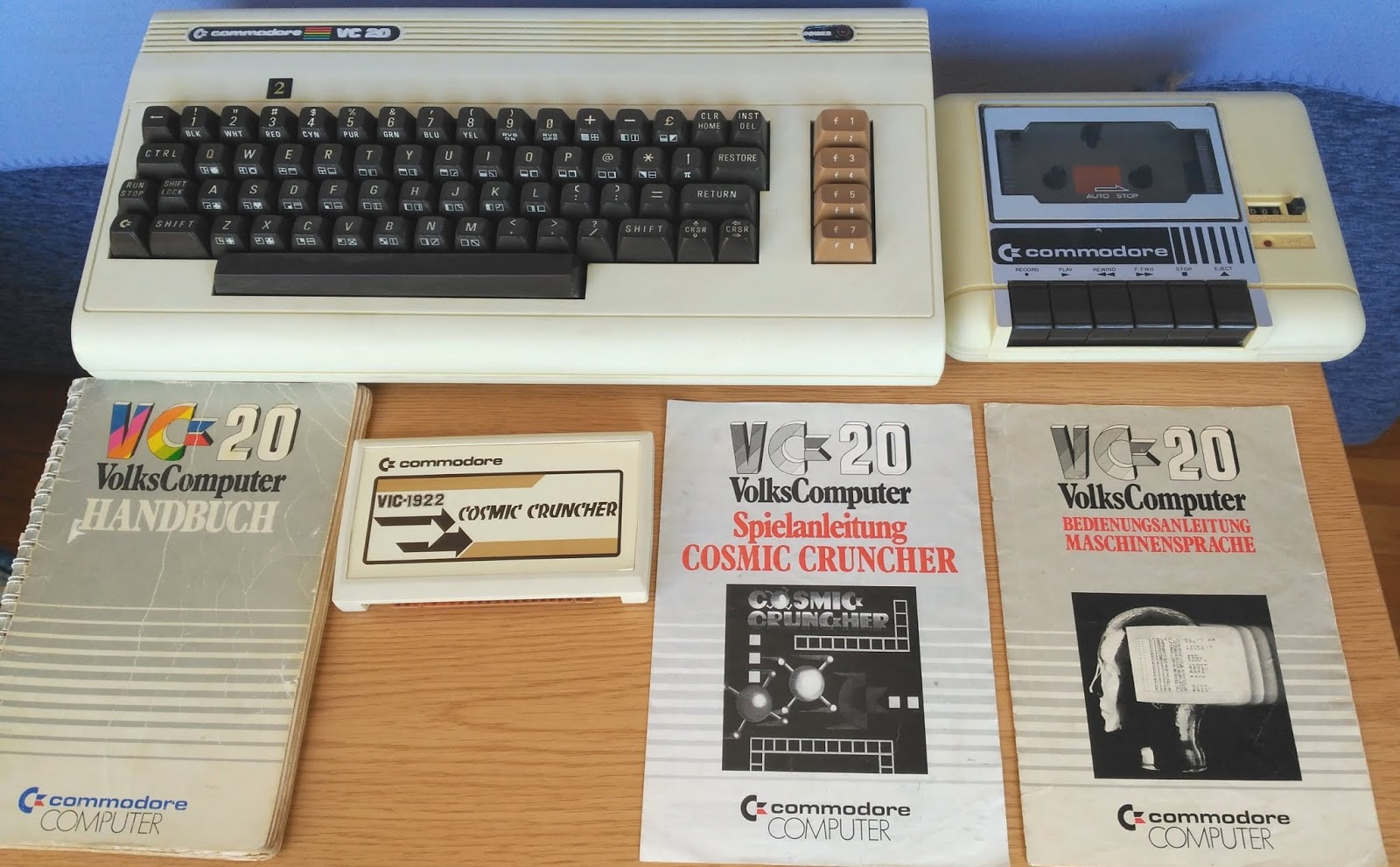 Retro Ordenadores Orty: Commodore VC-20 (VIC-20) (segunda versión ...