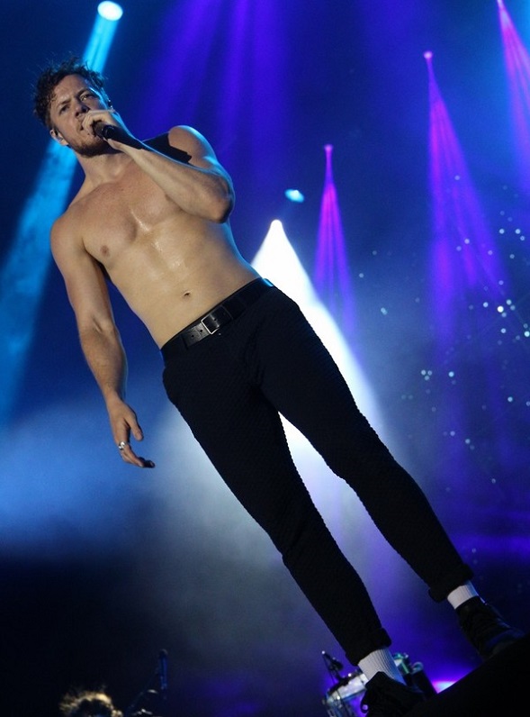 VJBrendan.com: Yes Please... Imagine Dragons Lead Singer Dan Reynolds ...