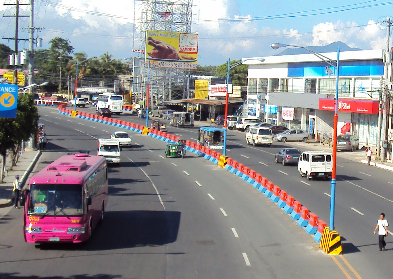 ChrisReyes: Lipa City Road Shots