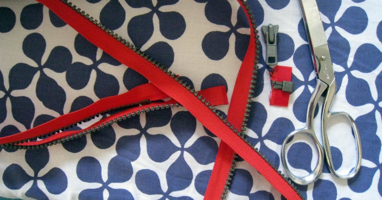 RosMadeMe: Zip it, flower! A recycling tutorial