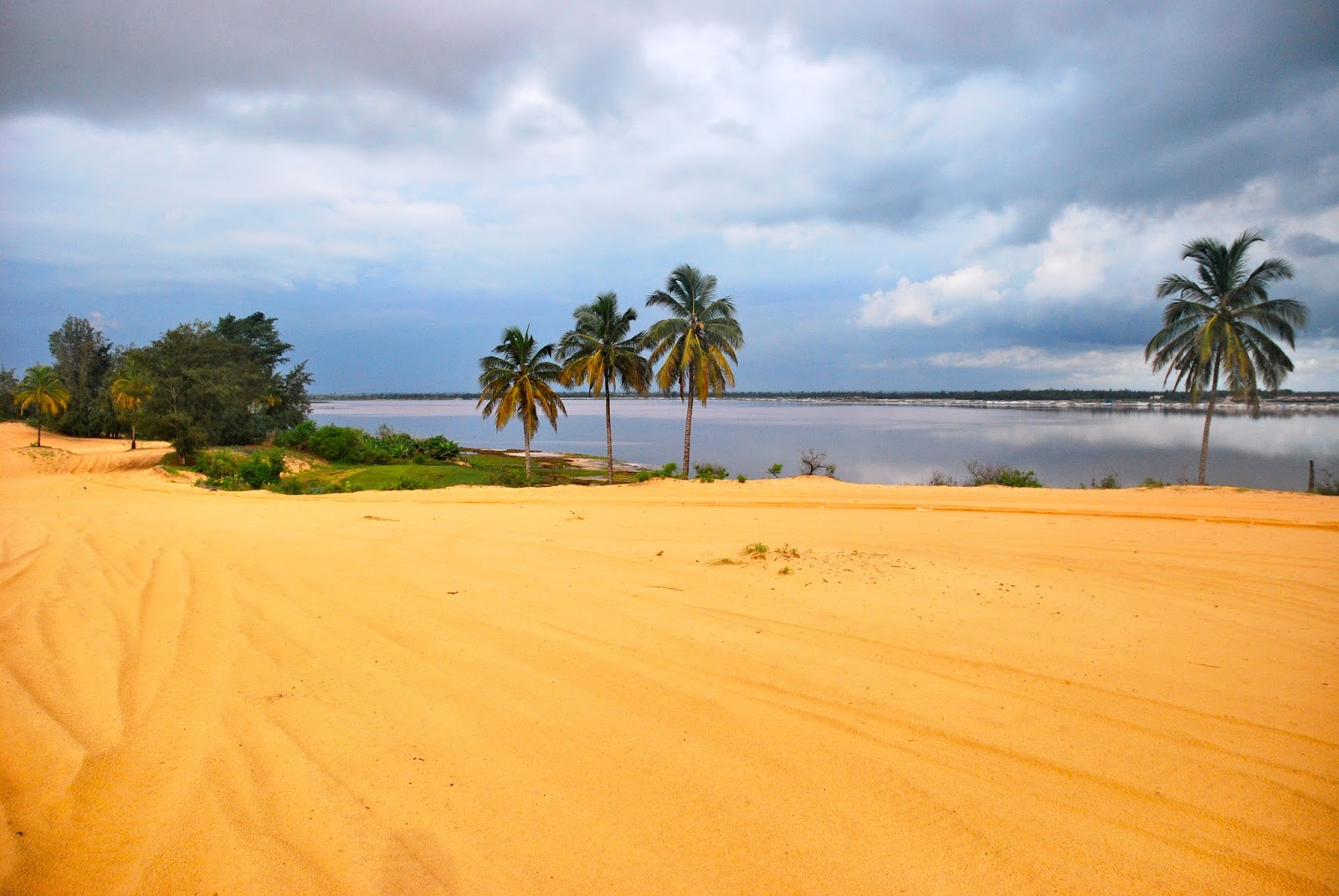 Romain Berger: "Mangui lay dioukeul" from Sénégal