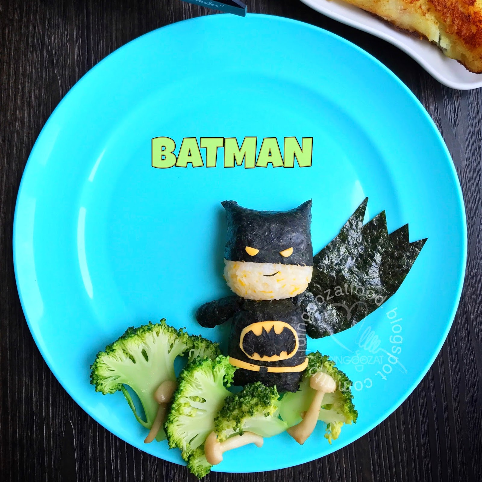 Batman Onigiri 蝙蝠侠饭团 - Taste of Home