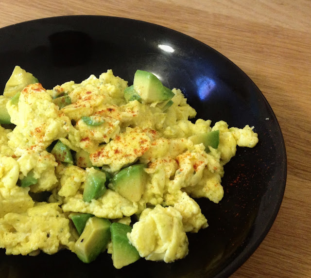 what's for sups?: Avocado Cheddar Scramble