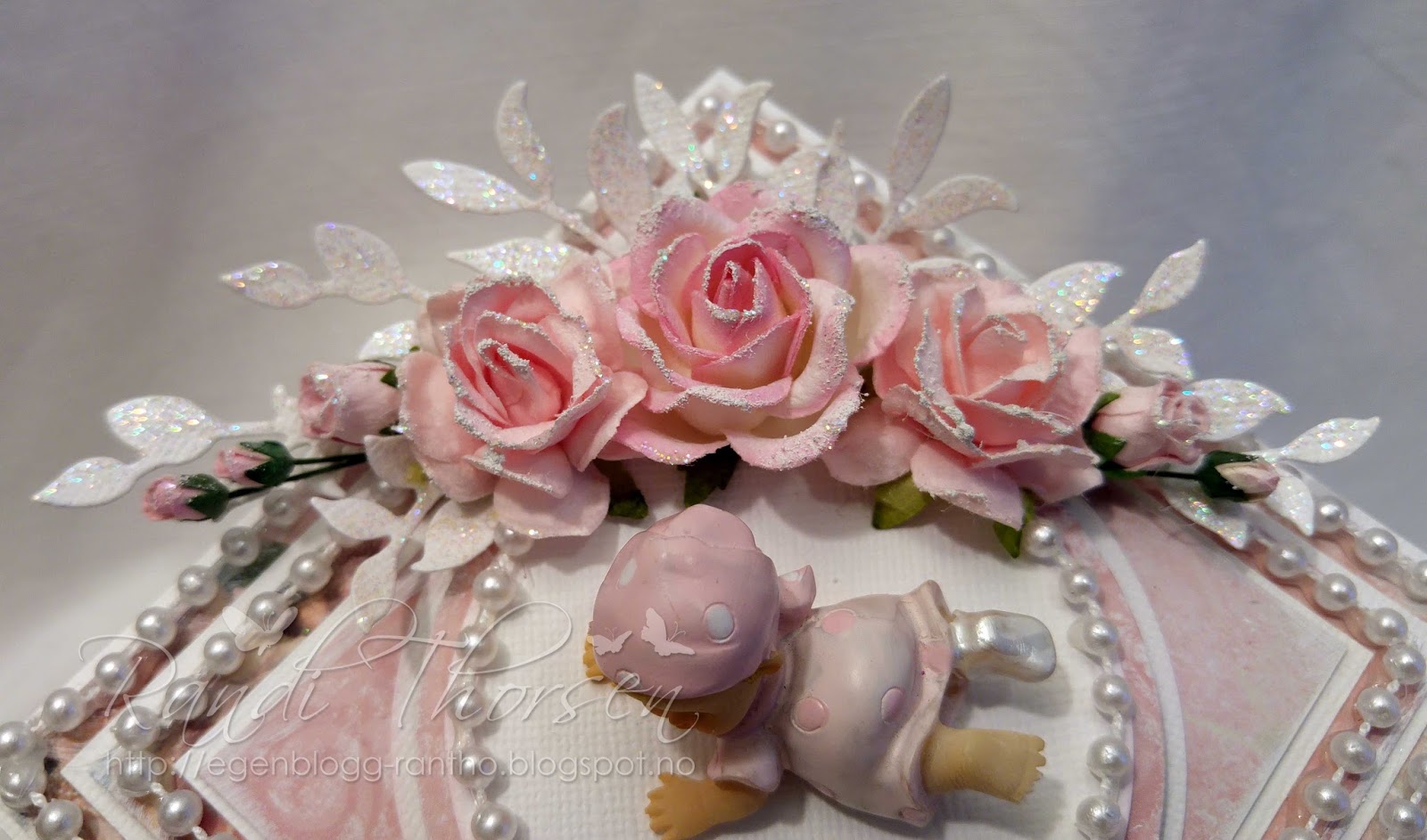 Wild Orchid Crafts: Gift Box for Baby Girl - Tutorial