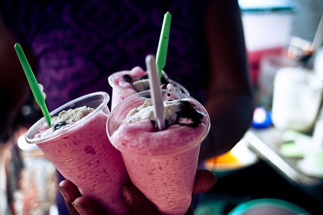 Issie Baker's Kitchen: Scramble (Filipino milkshake) and a childhood memory