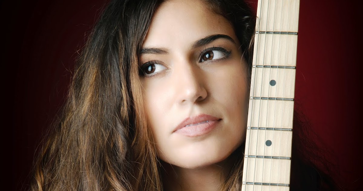 Athos di MAT2020 (www.mat2020.com): Maria Barbieri, a young guitarist ...