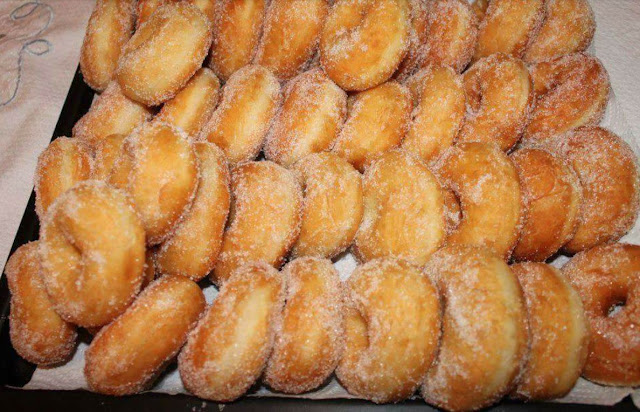 Novelo de Arte: Argolas fritas (receita da minha avó) São tão boas!