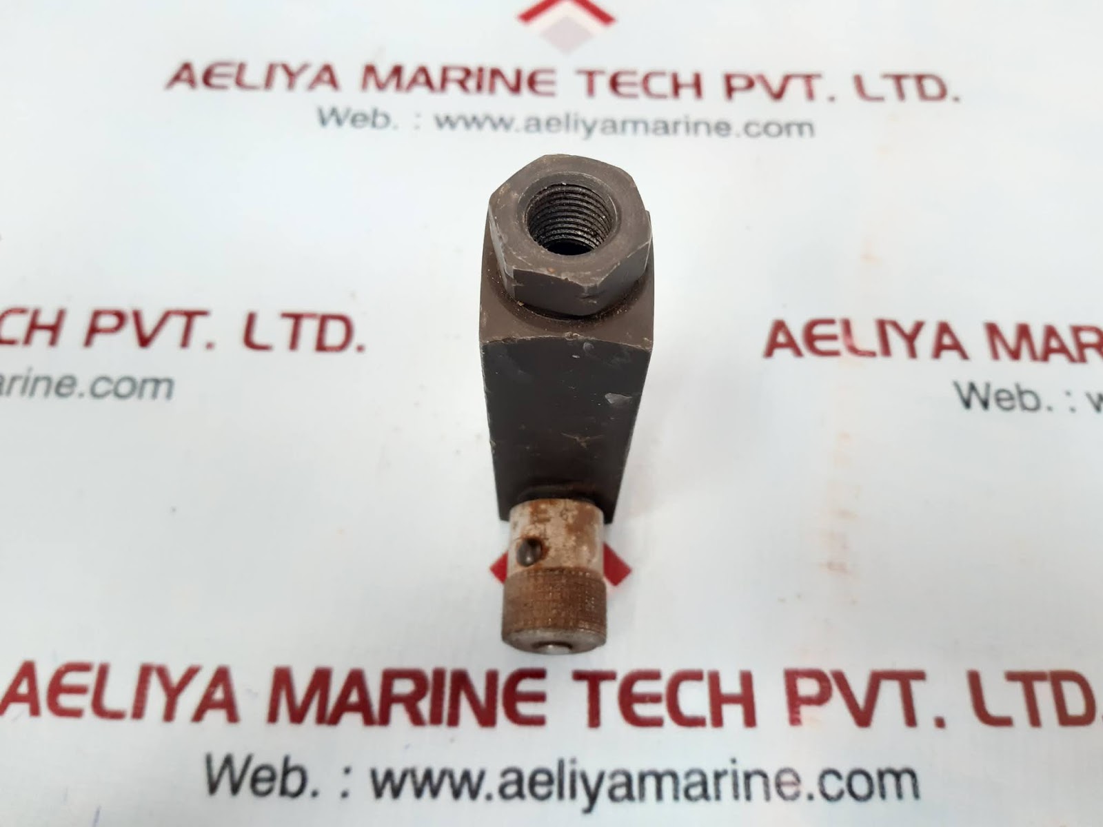 PARKER 9 PCM-400 COLORFLOW FLOW CONTROL VALVE - Aeliya Marine