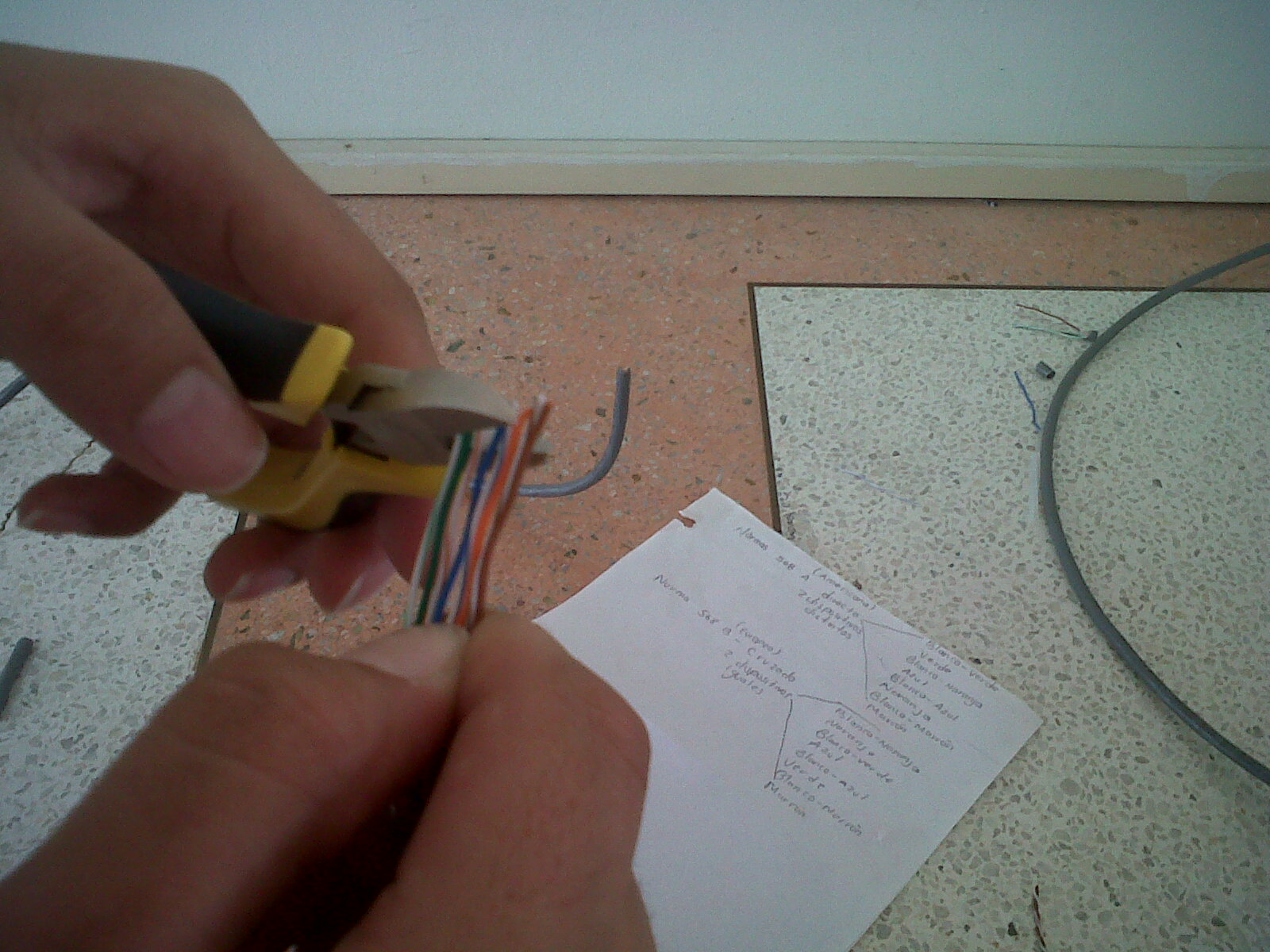 Trabajo de Mantenimiento: Ponchado de Cable UTP Rj-45